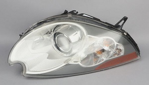 Jagbits Jaguar Parts: USED HEADLAMP HID, LEFT DRIVER SIDE C2P21146
